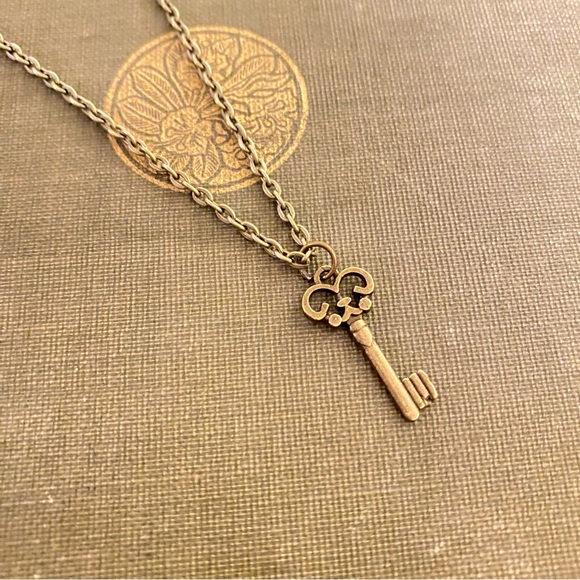 Jewelry | Skeleton Key Pendant Necklace Bronze Vintage Style | Poshmark